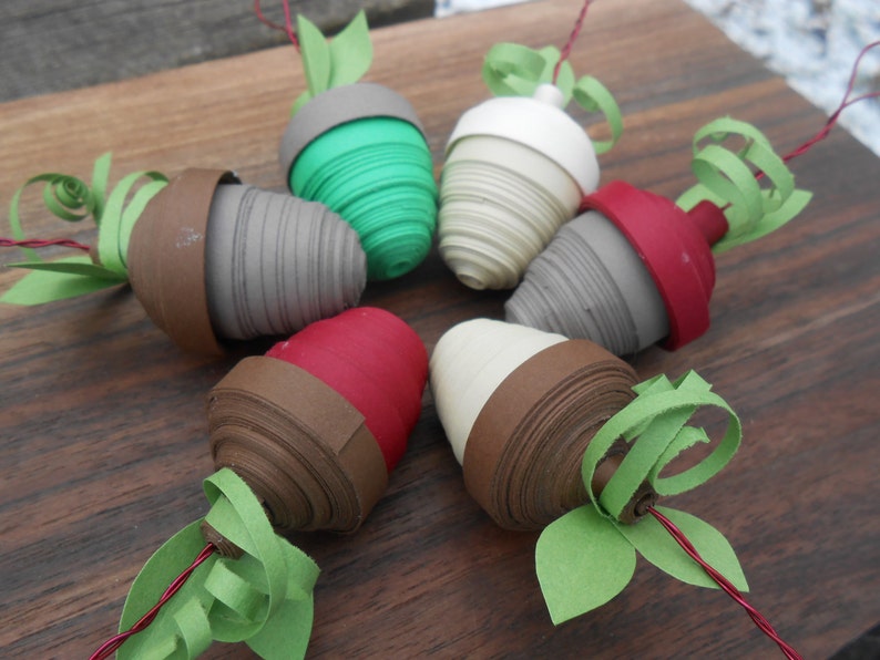 ACORN Christmas Ornaments. SET of SIX Quilled Paper Ornament. - Etsy