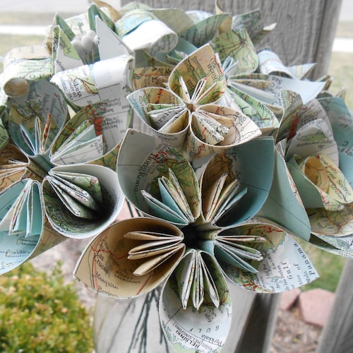 Vintage Map Paper Flower Bouquet. World Maps. Origami - Etsy