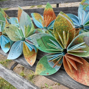12 Huge Map Flowers. Great for Weddings, Centerpiece, Decoration, Gift ...