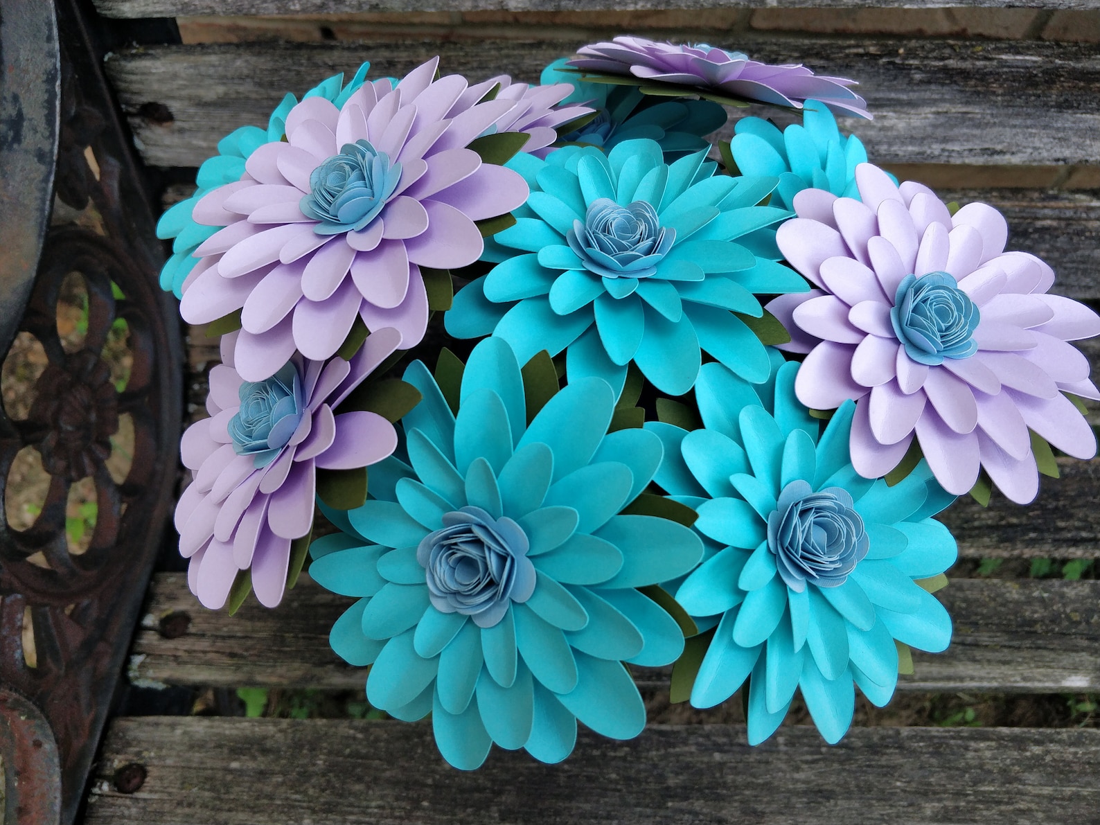 Gerber Daisy Paper Flower Bouquet. CHOOSE YOUR COLORS. - Etsy