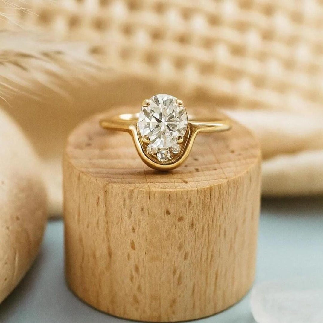 Round Cut Moissanite Engagement Ring, 14K Solid U Shaped Gold Solitaire ...