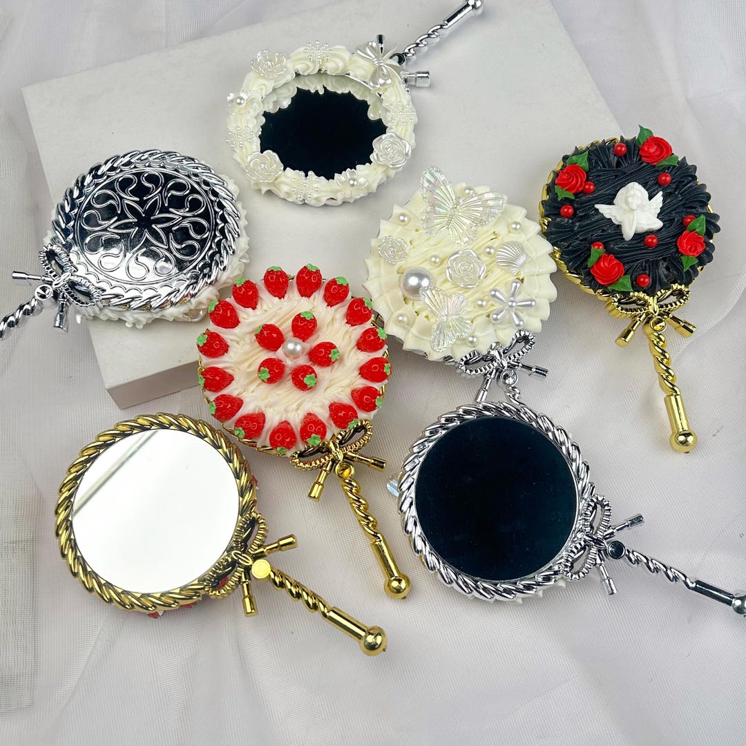 Handheld Mirrors With Unique Fake Cake, Great Gift for Your Loved One ...