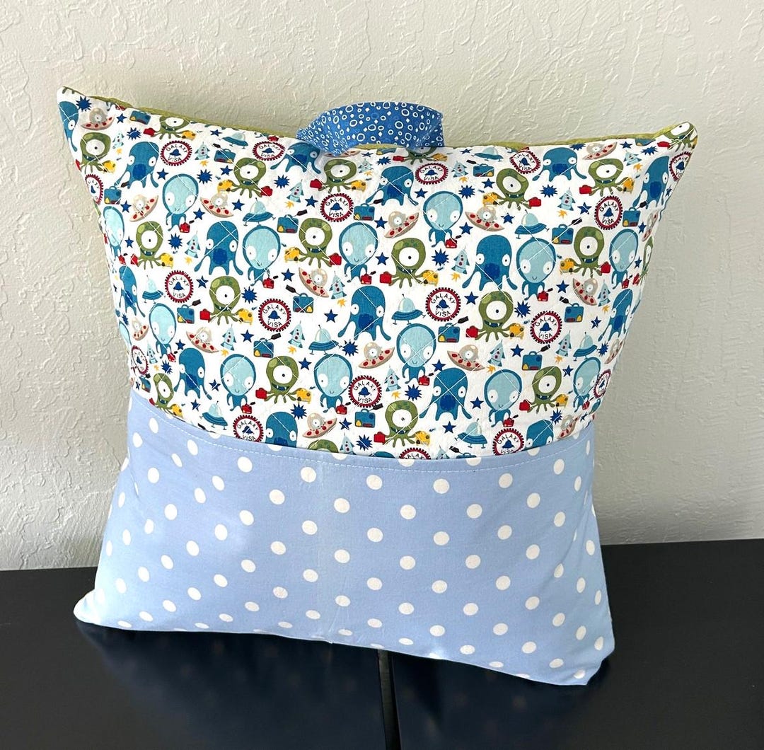 Reading Pillow Children’s Pillow Teacher’s Pillow Pillow With a Book ...