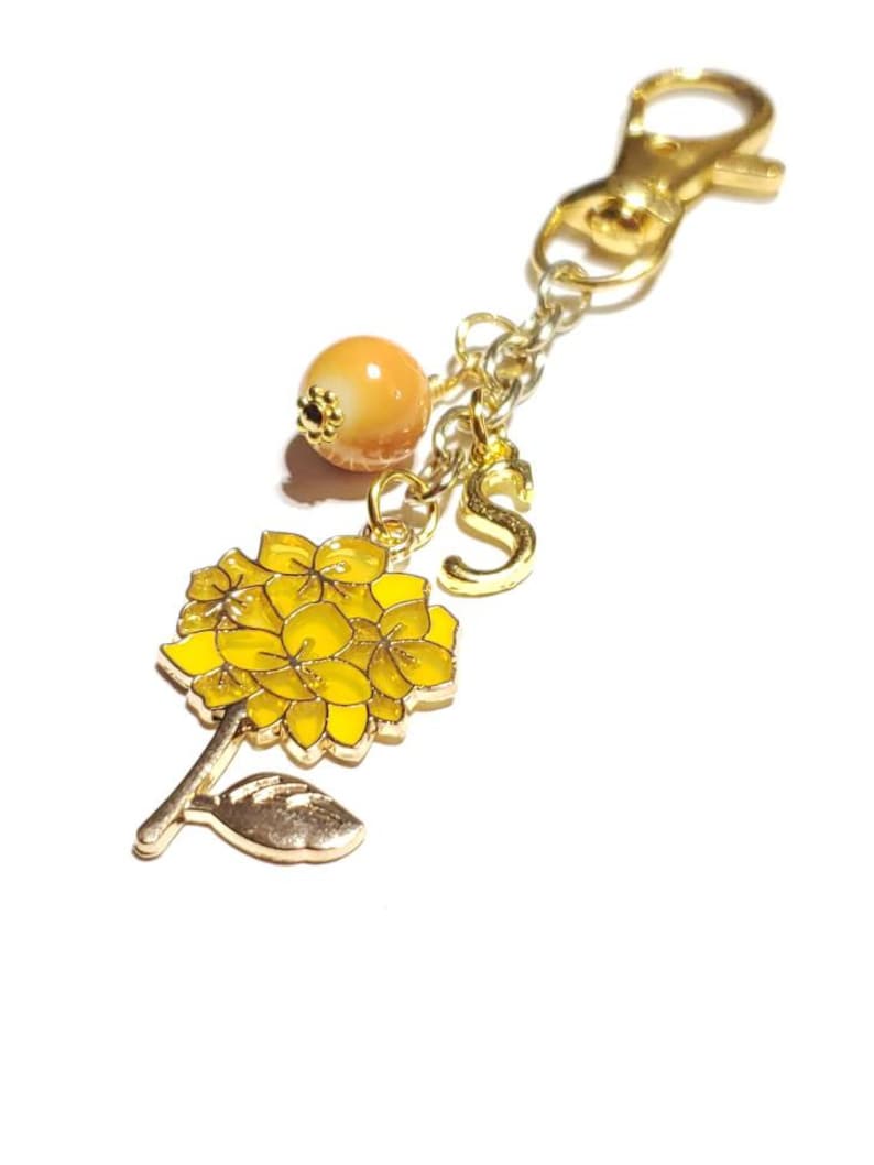 Flower Personalized Keychain Hydrangea Flower Keychain - Etsy