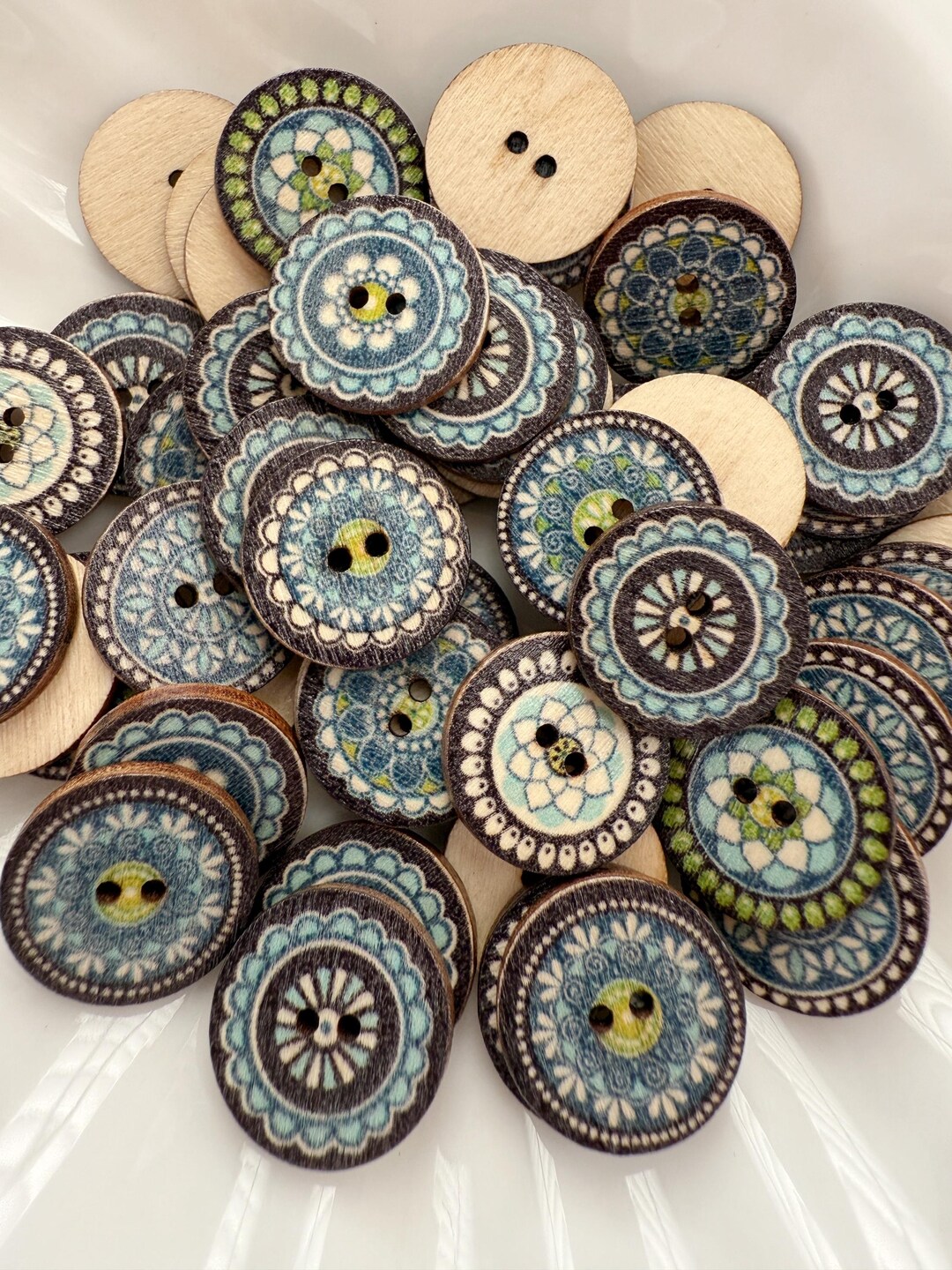 50PC Blue Vintage Flower & Vine Round Wood Buttons Sewing Crafts 18mm ...