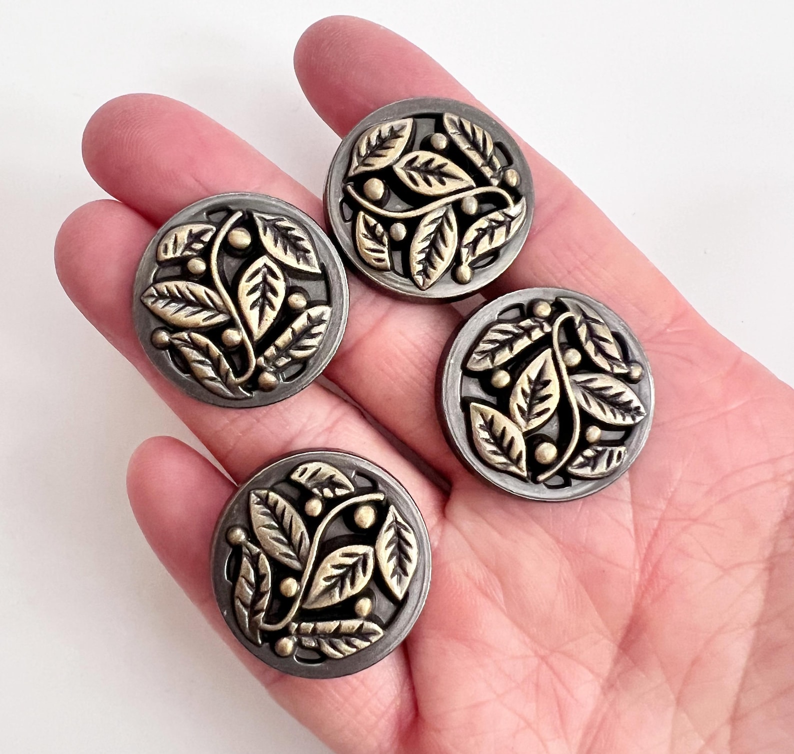 10PC Antiqued Bronze Leave Vines Metal Buttons With Shank 25mm 1 Inch ...