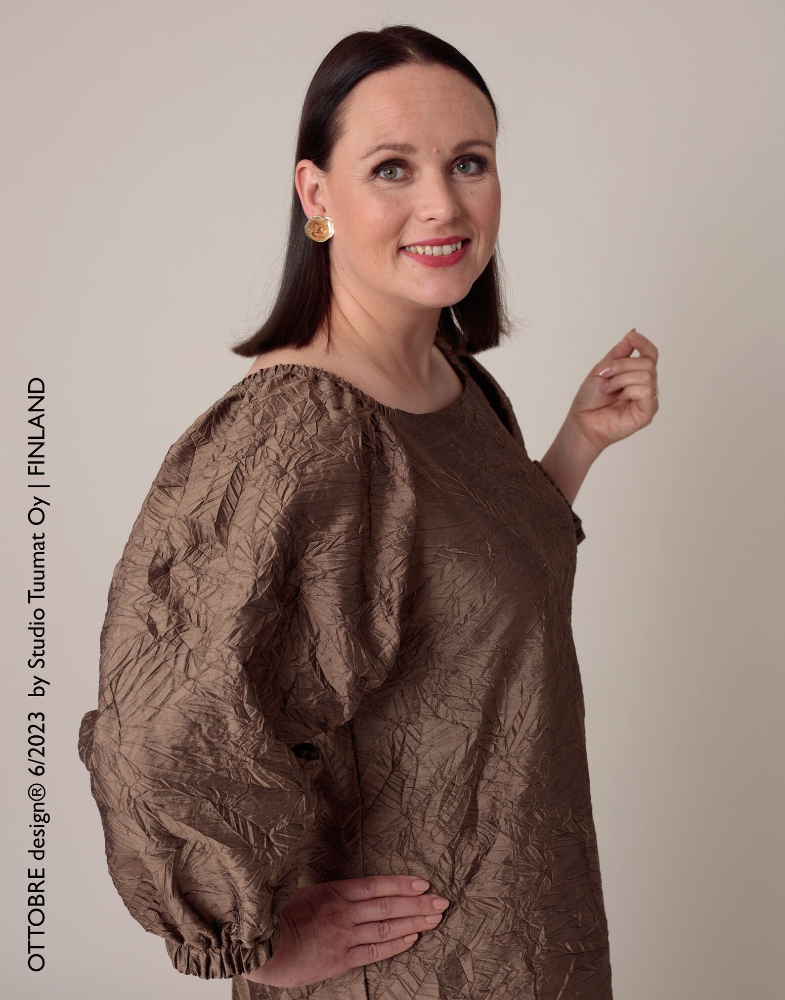 EMBOSSED Woven Real Silk Fabric | OTTOBRE Design 6/2023 - Etsy