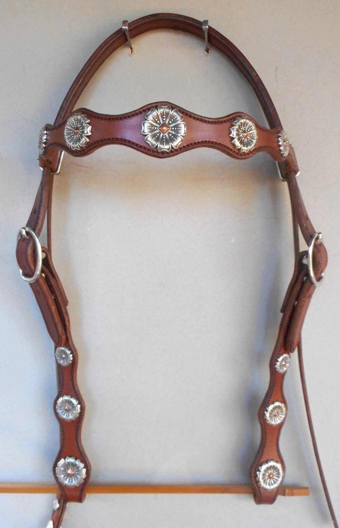Scalloped Pattern Headstall With Skylar Conchos - Etsy