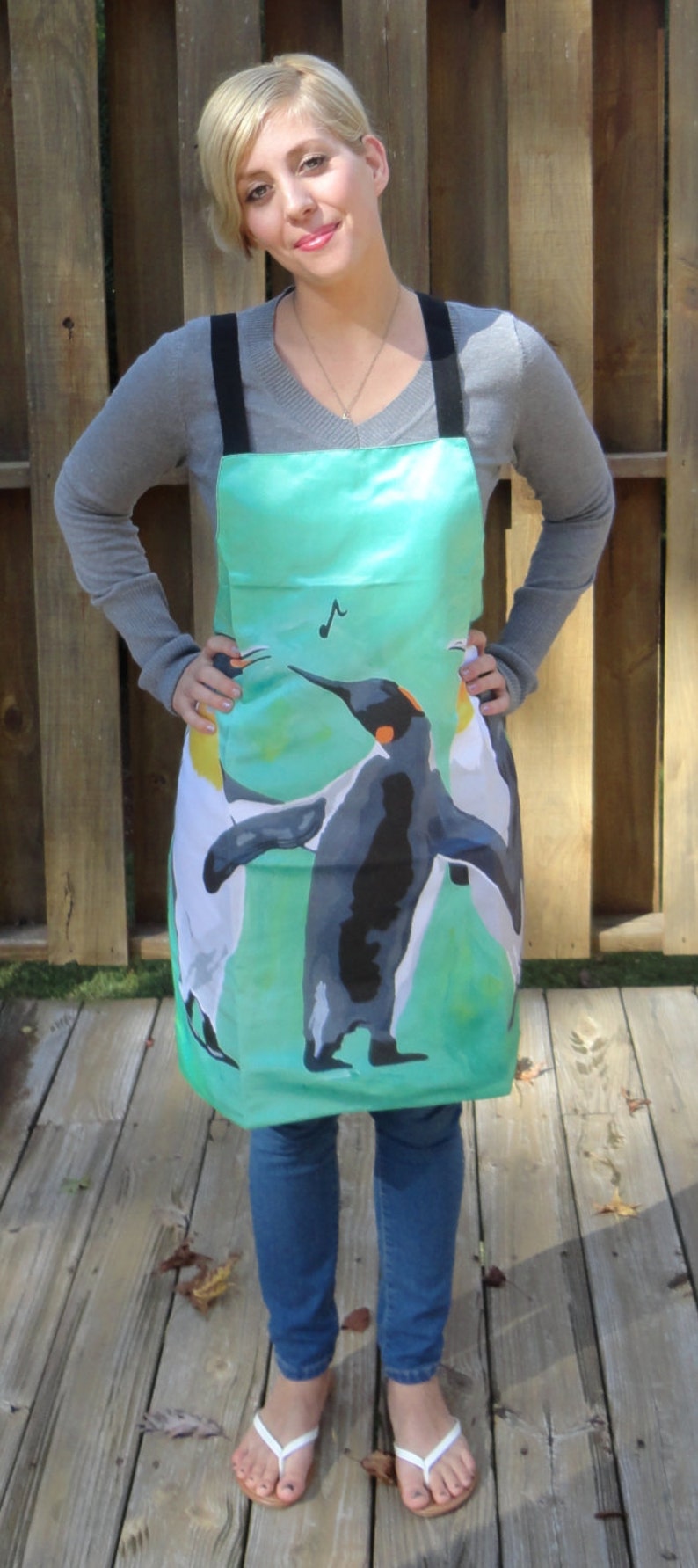 Sloth Apron by Salvador Kitti Support Wildlife Conservation - Etsy