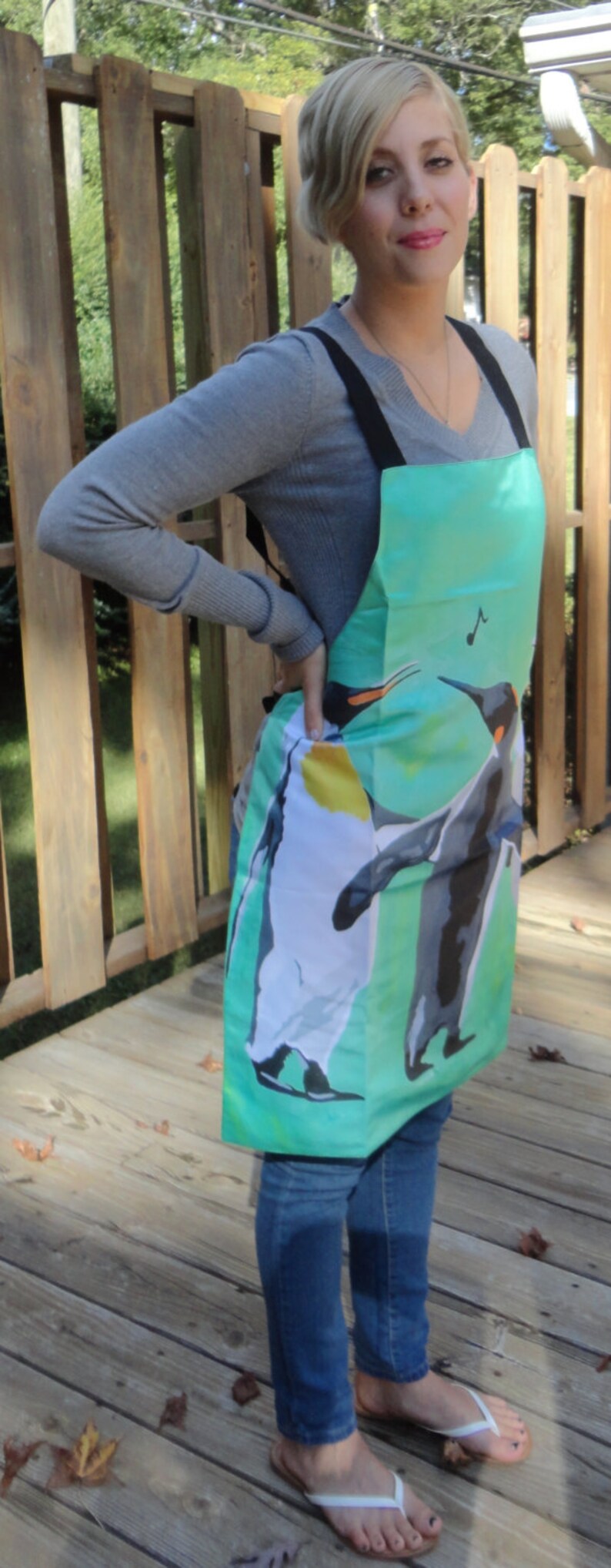 Sloth Apron by Salvador Kitti Support Wildlife Conservation - Etsy