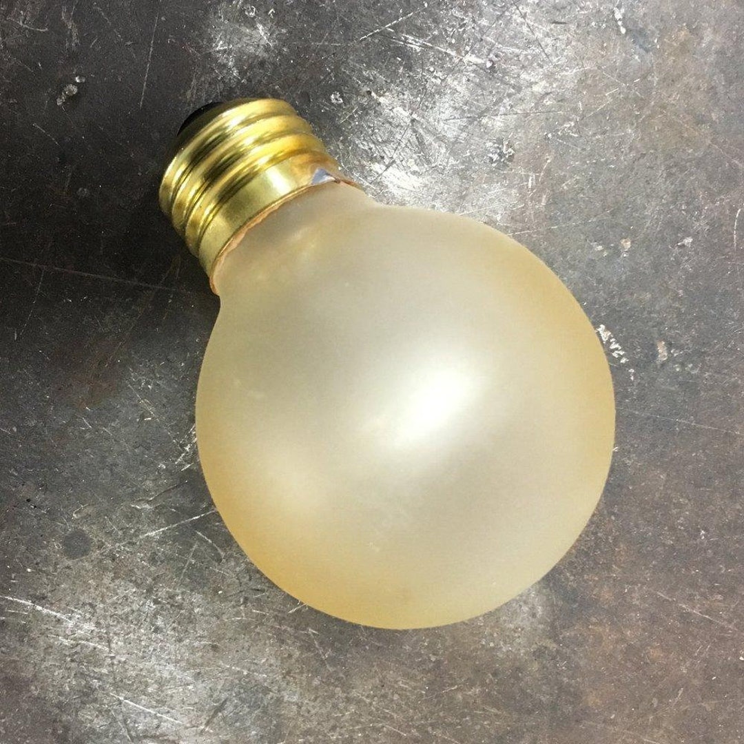 Painted 2.5 Globe Light Bulb Art Deco 1920s Lighting and Exposed Bulb ...