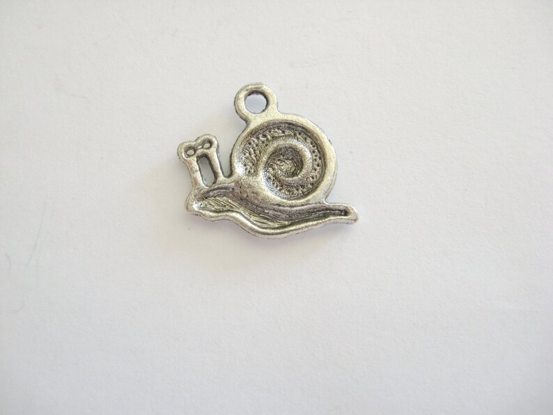 Charms Snail Charms Cute Snail Charms Pewter Snail Charms - Etsy