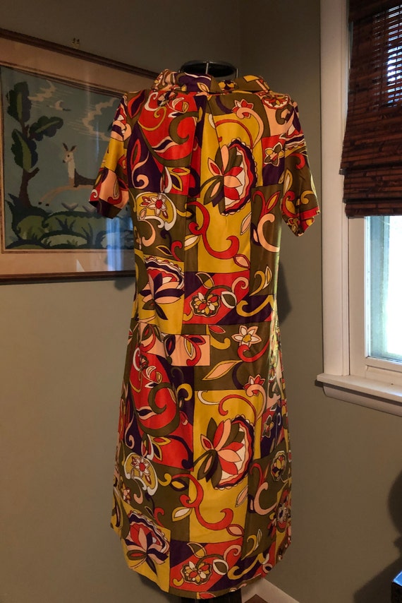 1965 brightly colored bold print dress - Gem