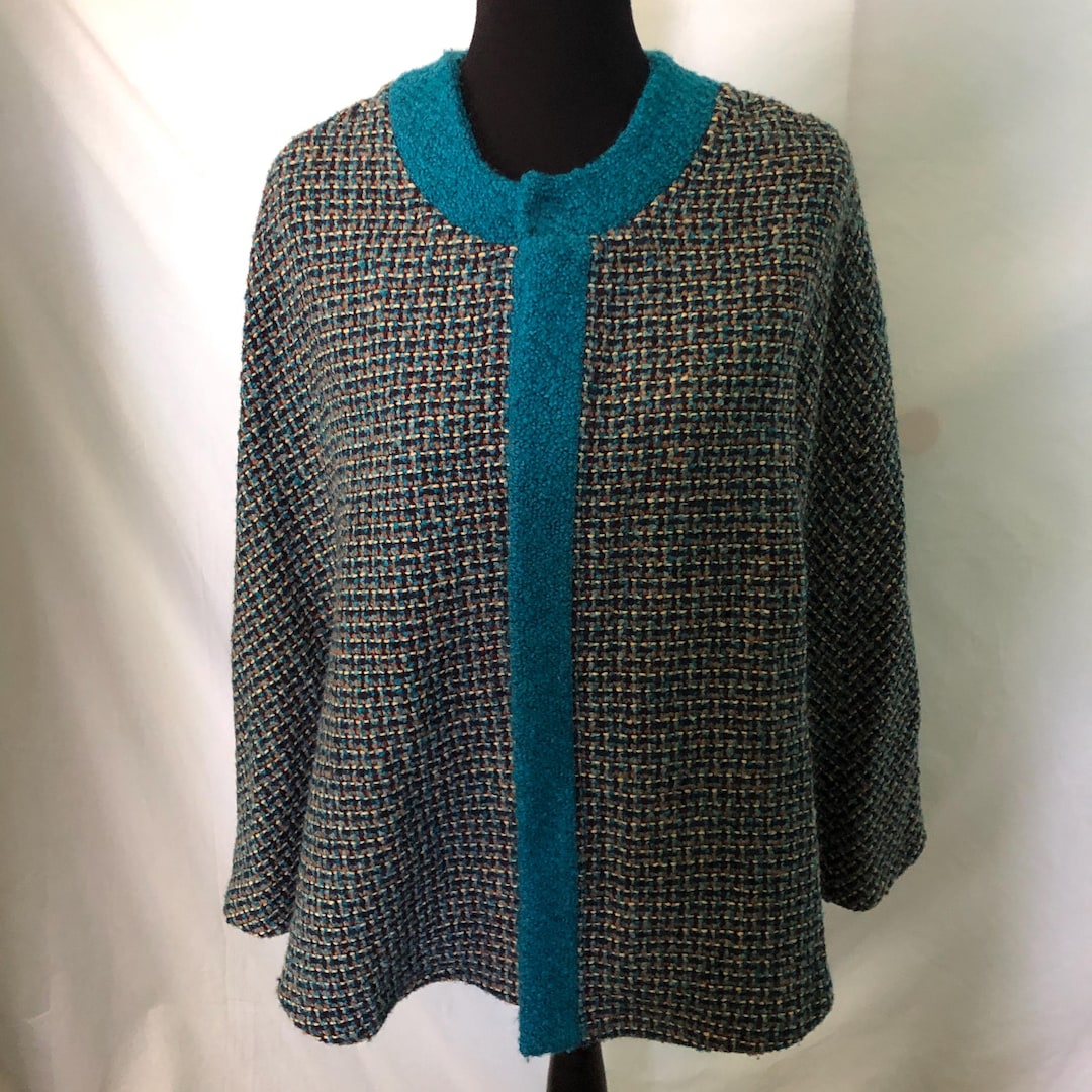 Irish Boyne Valley Weavers Handcrafted Capelet - Etsy