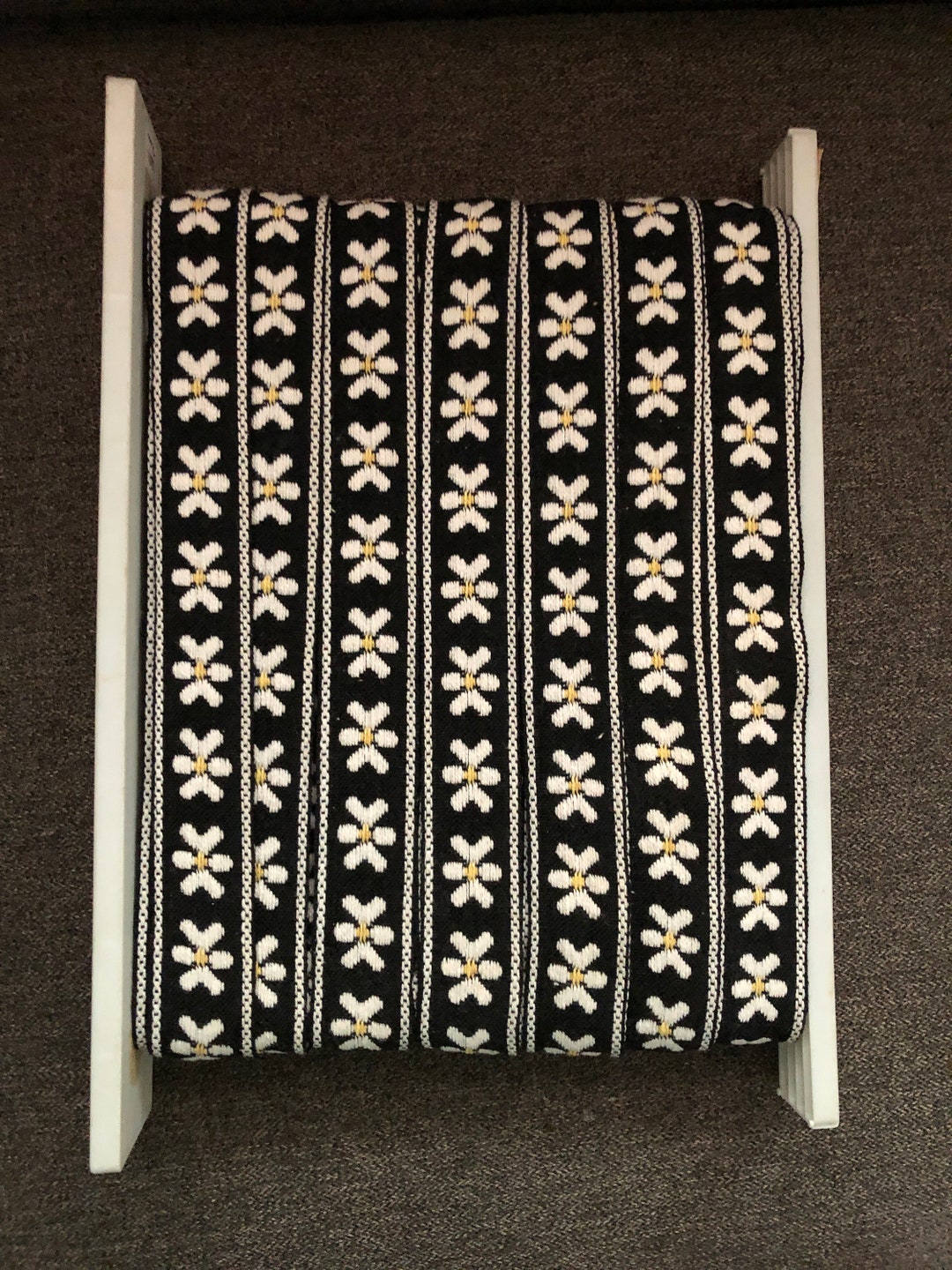 1960s Black, White and Yellow Woven Daisy Ribbon/trim - Etsy