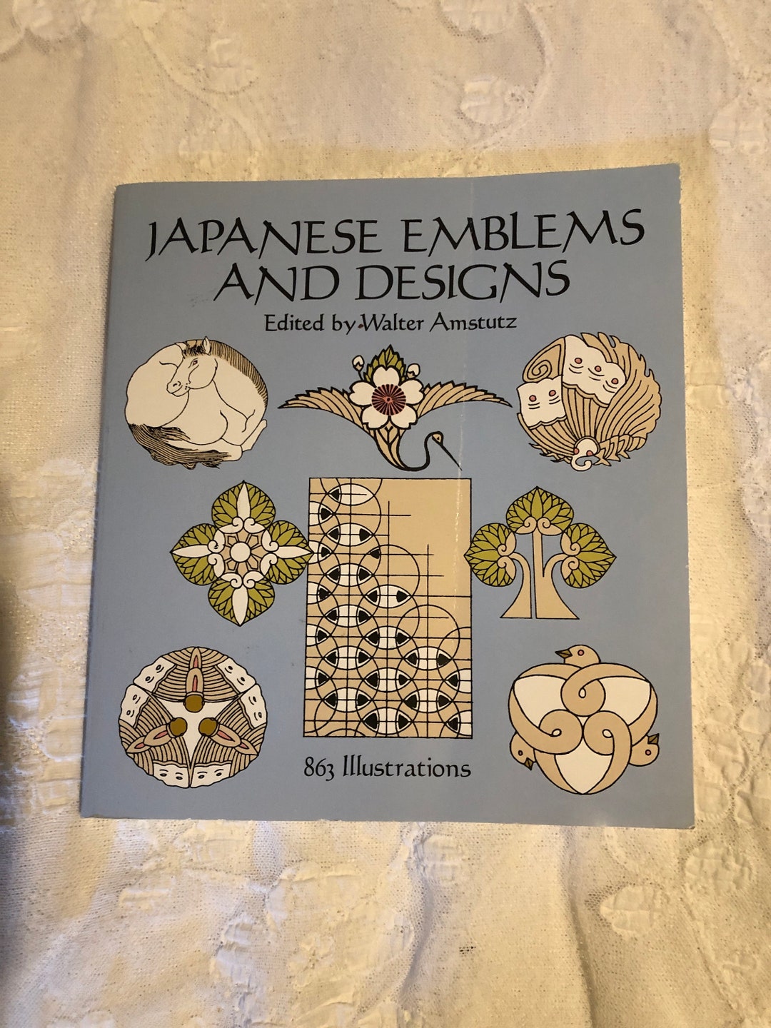 1990s Japanese Emblems and Designs Walter Amstutz Dover: the Book Was ...