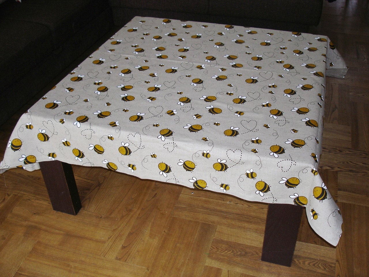 Linen Tablecloth With Bees Print Custom Size Cottage Decor - Etsy