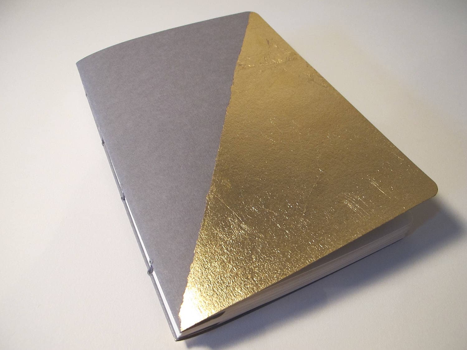 Grey and Gold Journal Notebook: Gold Metallic Modern Art Deco Handmade ...