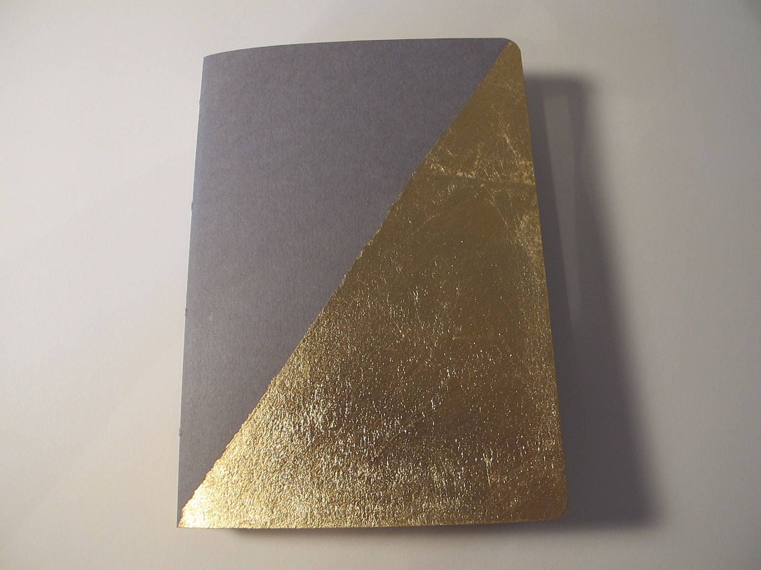 Grey and Gold Journal Notebook: Gold Metallic Modern Art Deco Handmade ...