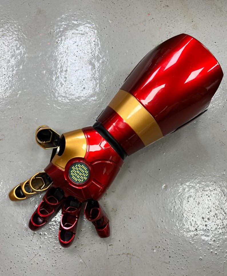 LED Ironman mk42 Gauntlet cosplay arm hand armor prop - Etsy Nederland