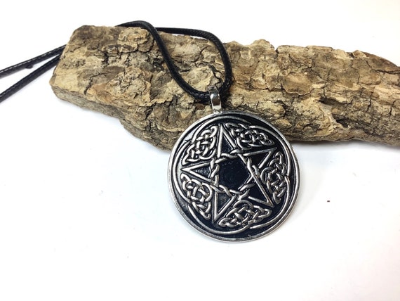 Large Detailed Silver and Black Pagan Wiccan Celtic K… - Gem
