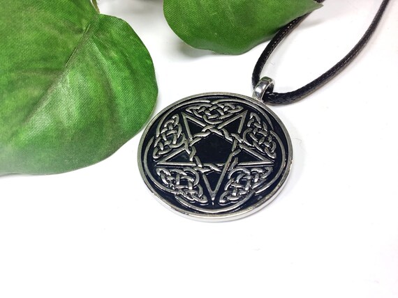 Large Detailed Silver and Black Pagan Wiccan Celtic K… - Gem