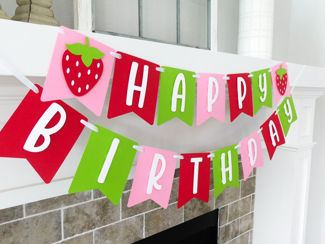 Banner de cumpleaños de fresa: nombre personalizado, decoración en rojo ...