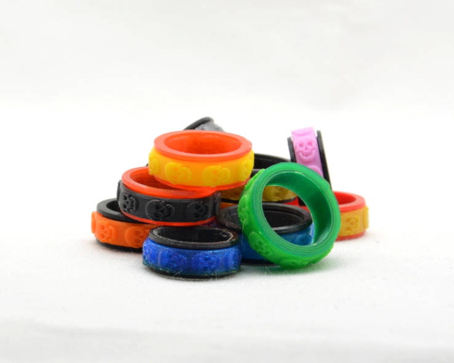 Skull Spinner Fidget Ring 3D Printed Customizable. | Etsy