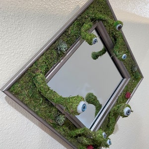 Eye Lichen Mirror labyrinth Themed Wall Art - Etsy