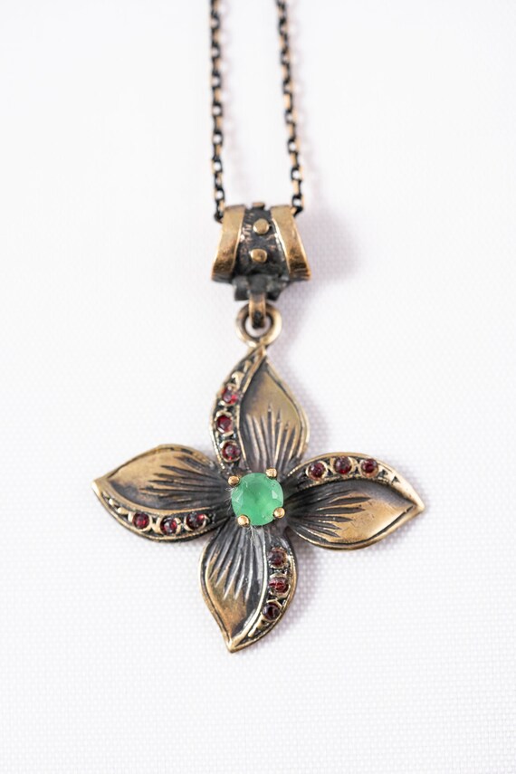 Elegant Four Point Flower Pendant With Matching Chain - Etsy Australia