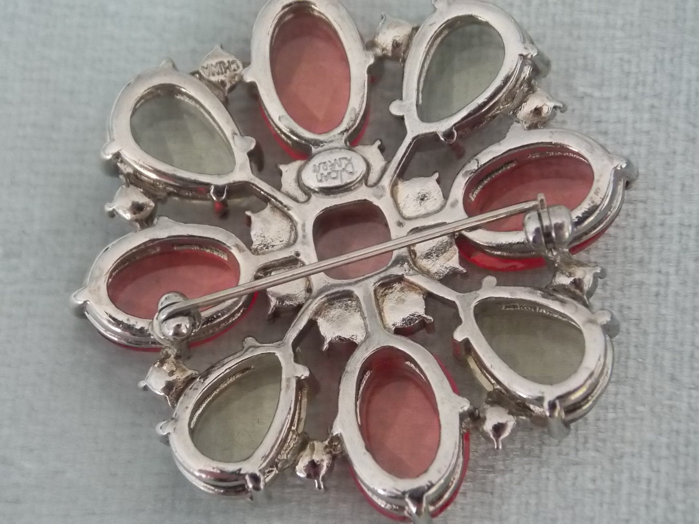 Vintage Joan Rivers Pink Grey Glass Brooch Pin BIG SUPER - Etsy