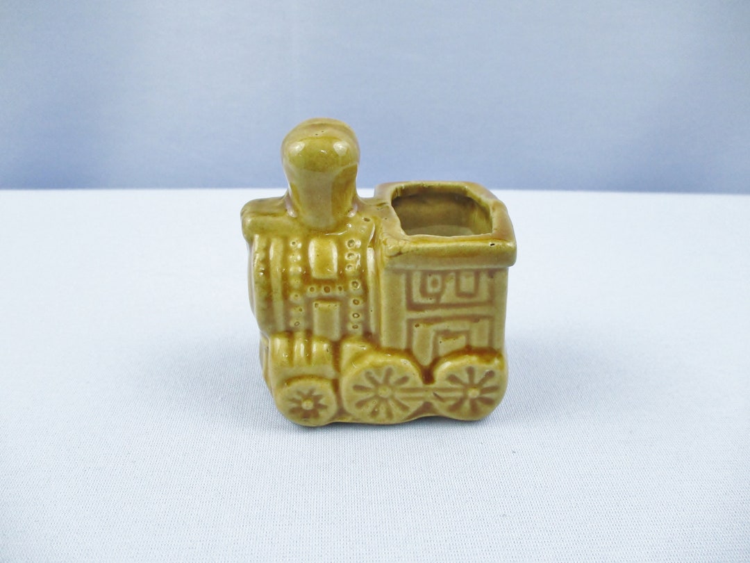 USA Pottery Small Locomotive/train Toothpick/matchstick Holder - Etsy