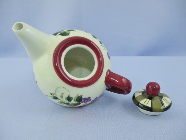 Vintage Oneida Miniature Teapot Flower Pattern - Etsy