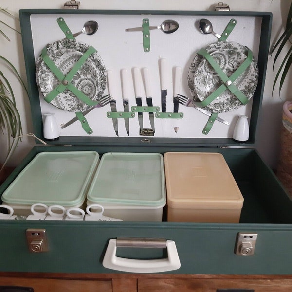 Vintage Picnic Set - Etsy UK