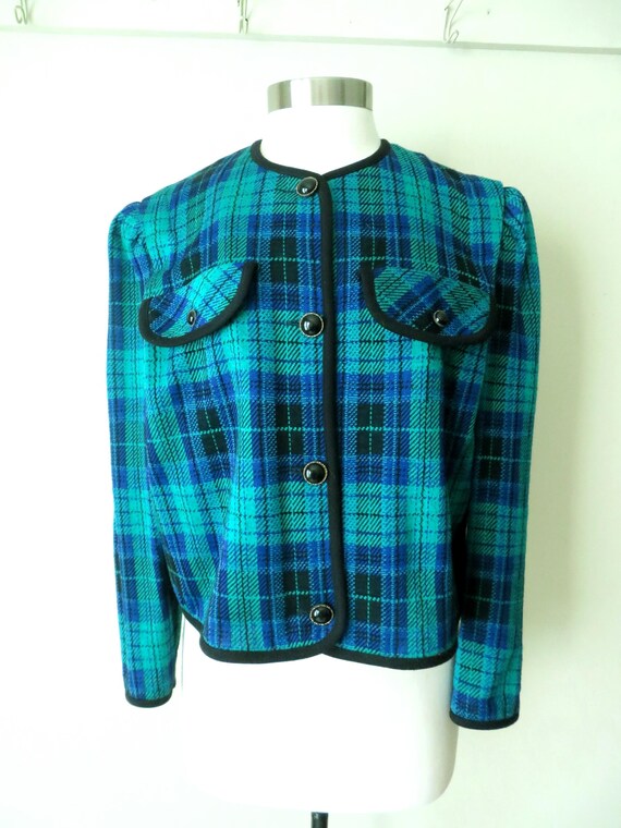 80s boxy jacket, cropped with puff sleeves, bright gr… - Gem