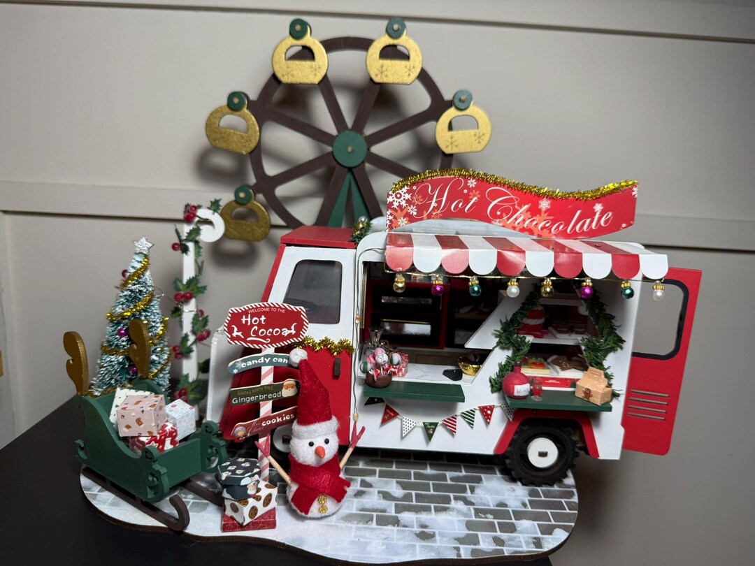 Christmas Miniature Hot Cocoa Truck Diorama, Assembled DIY Kit, Festive ...