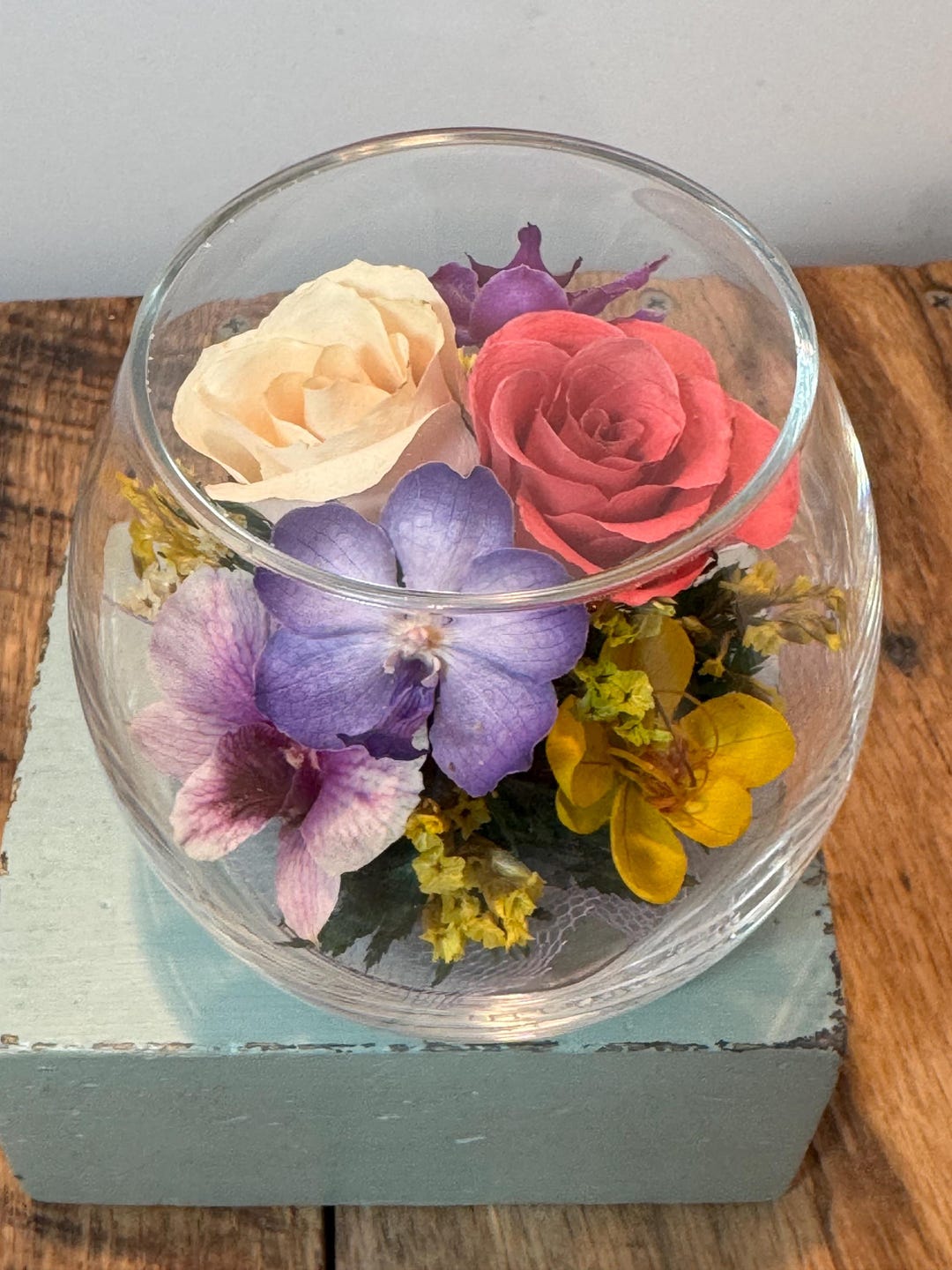 Gorgeous Preserved Fresh Cut Real Flowers - Orchids & Roses ...