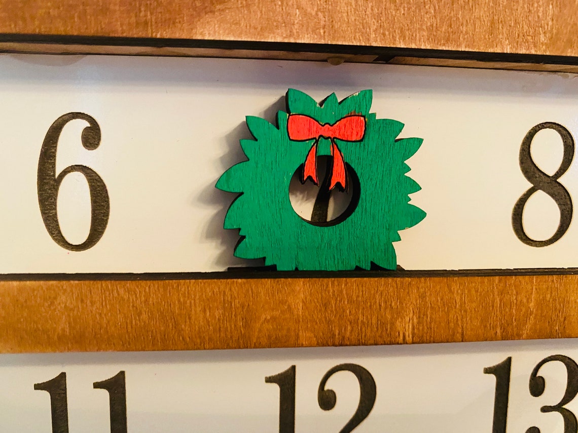 Countdown to Christmas Calendar Wreath SVG Laser File Wood Digital ...