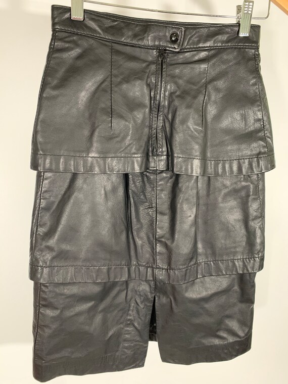 80s Vintage Leather Skirt Black Ruffle Layer Detail R… - Gem