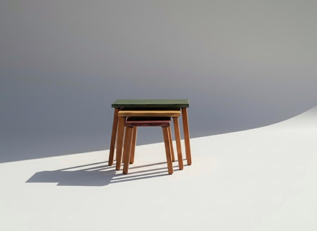 For Modern and Minimalist Living: Green–honey–mahogany Solid Wood ...