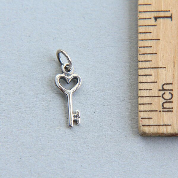 Vintage Key Charm - Etsy