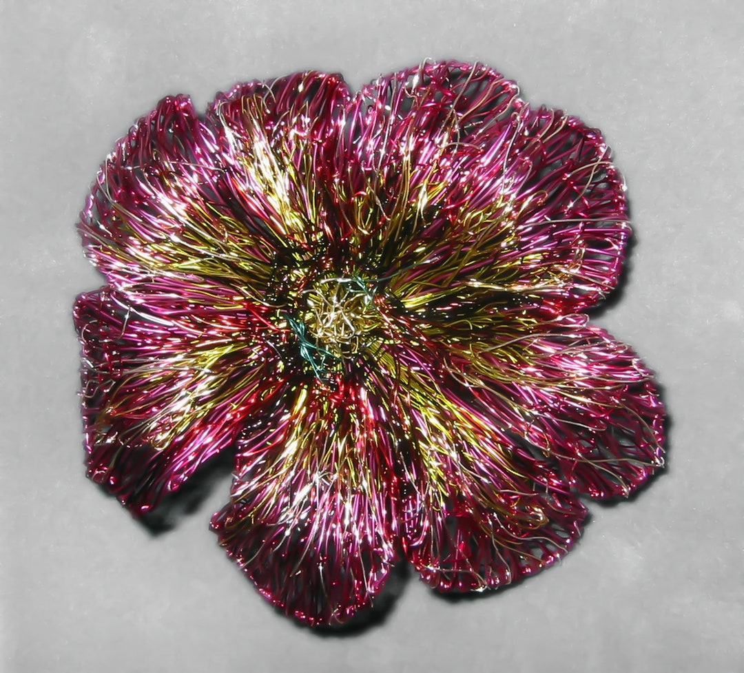 Art floral en fil de fer à porter, sculpture de bijoux, déclaration de ...