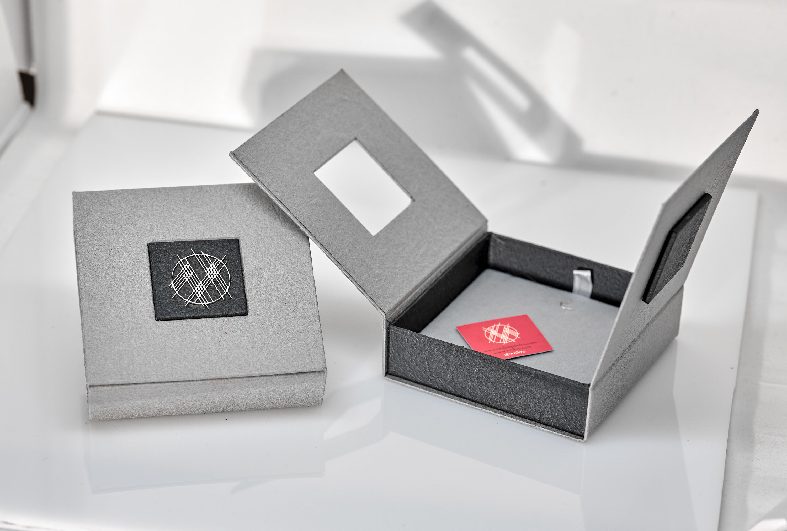 Orange Blumen Brosche groß, Metall Blume Kunst Brosche modern abstrakt ...