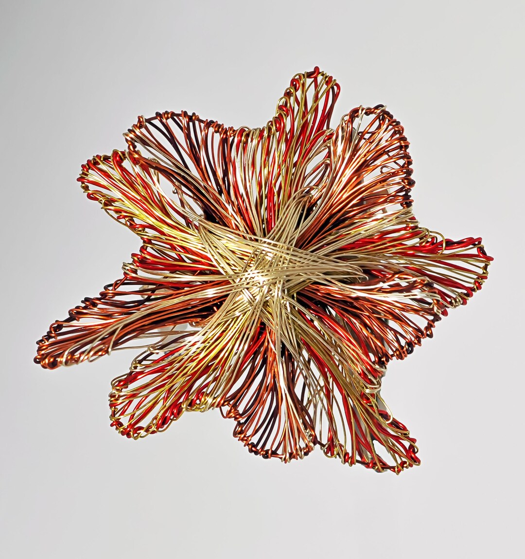 Orange Blumen Brosche groß, Metall Blume Kunst Brosche modern abstrakt ...