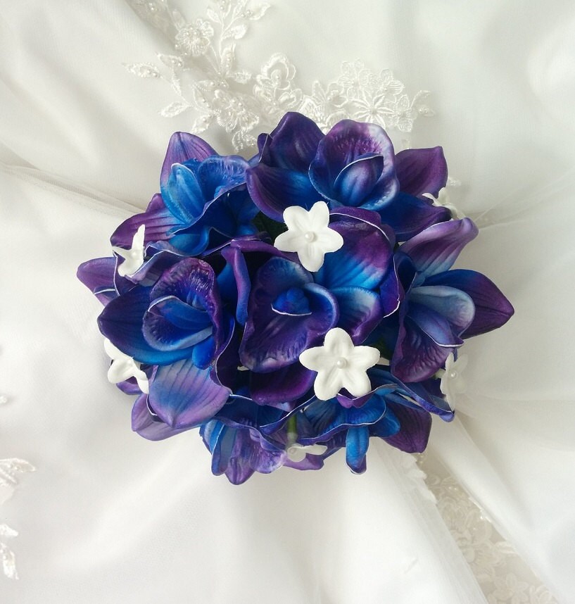 Stephanotis Bouquet Blue