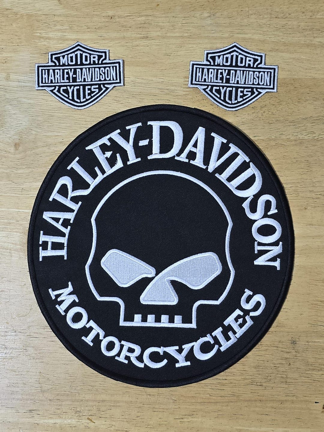 Harley Davidson Motorcycles Large Black and White Skull Style ...