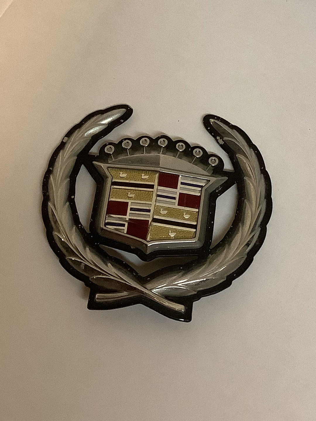 Cadillac Wreath and Crest Emblem Circa 1980-1985 Logo Duck Detail - Etsy