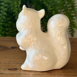 Vintage White Squirrel Fingurine, Pretty Eyes and Sweet Face, Ceramic ...