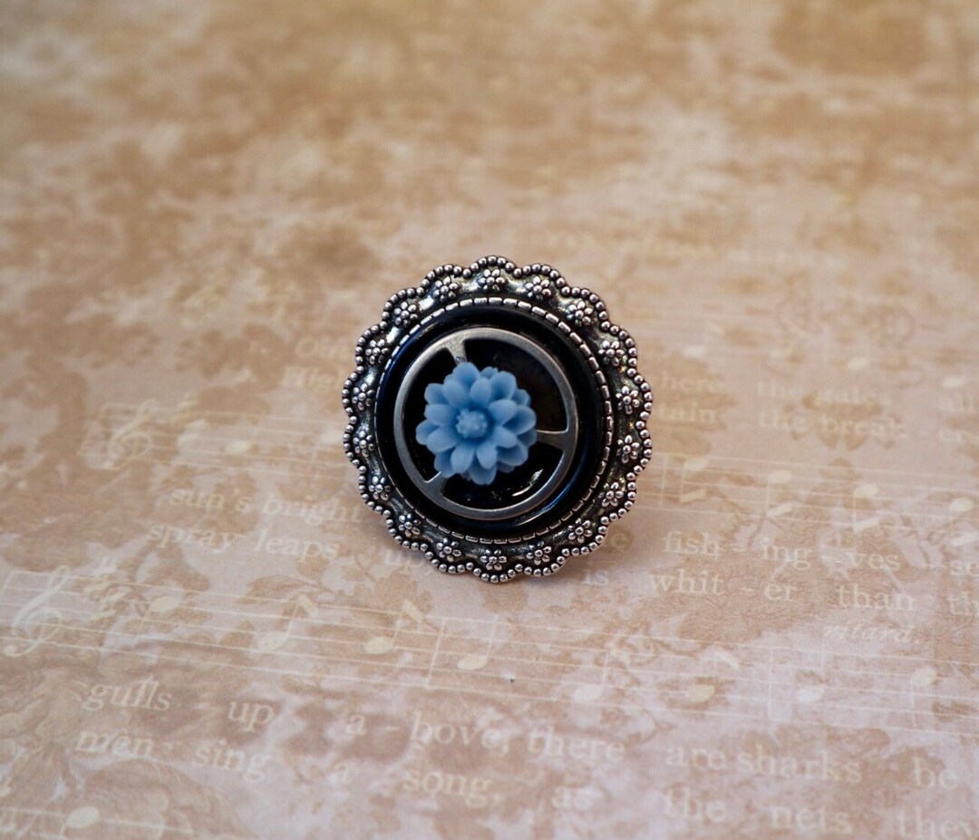 Victorian Cog Flower Ring - Etsy
