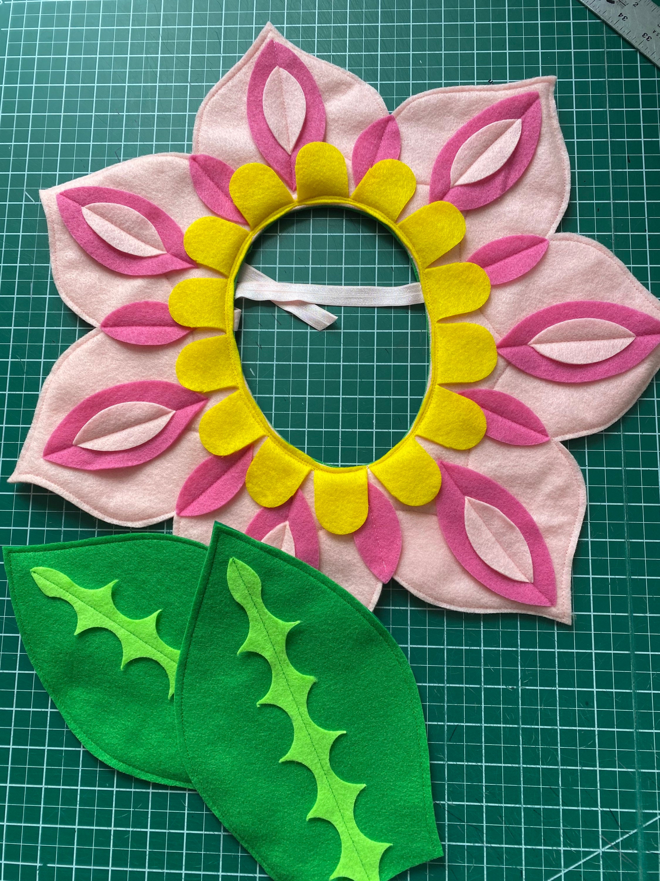 Flower Costume / Be a Flower! / Flower Headpiece and Leaf 'paws ...